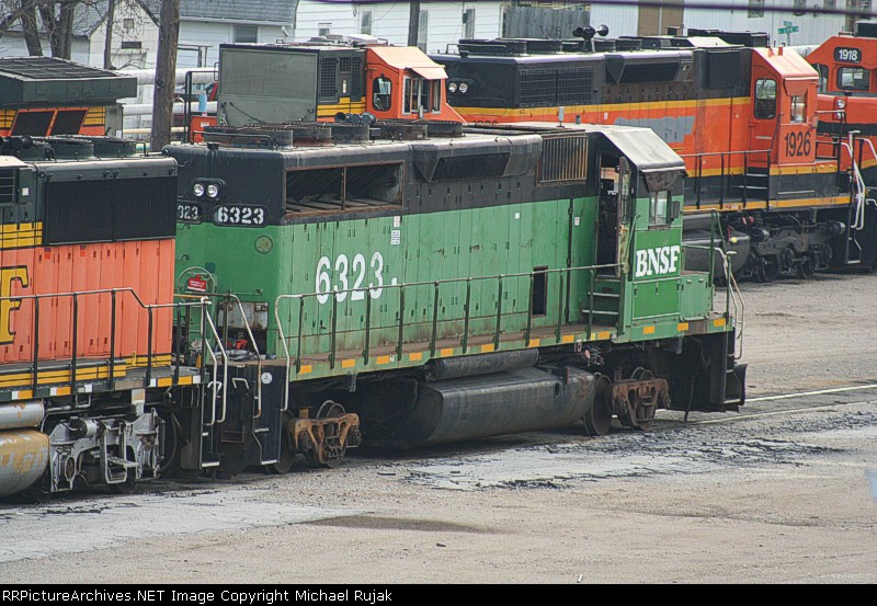 BNSF 6323